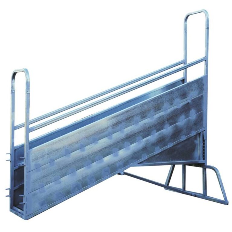 Arrowquip Sheep Loading Ramps 3.5m Adjustable Ramp - SLR35A - Farm Supplies